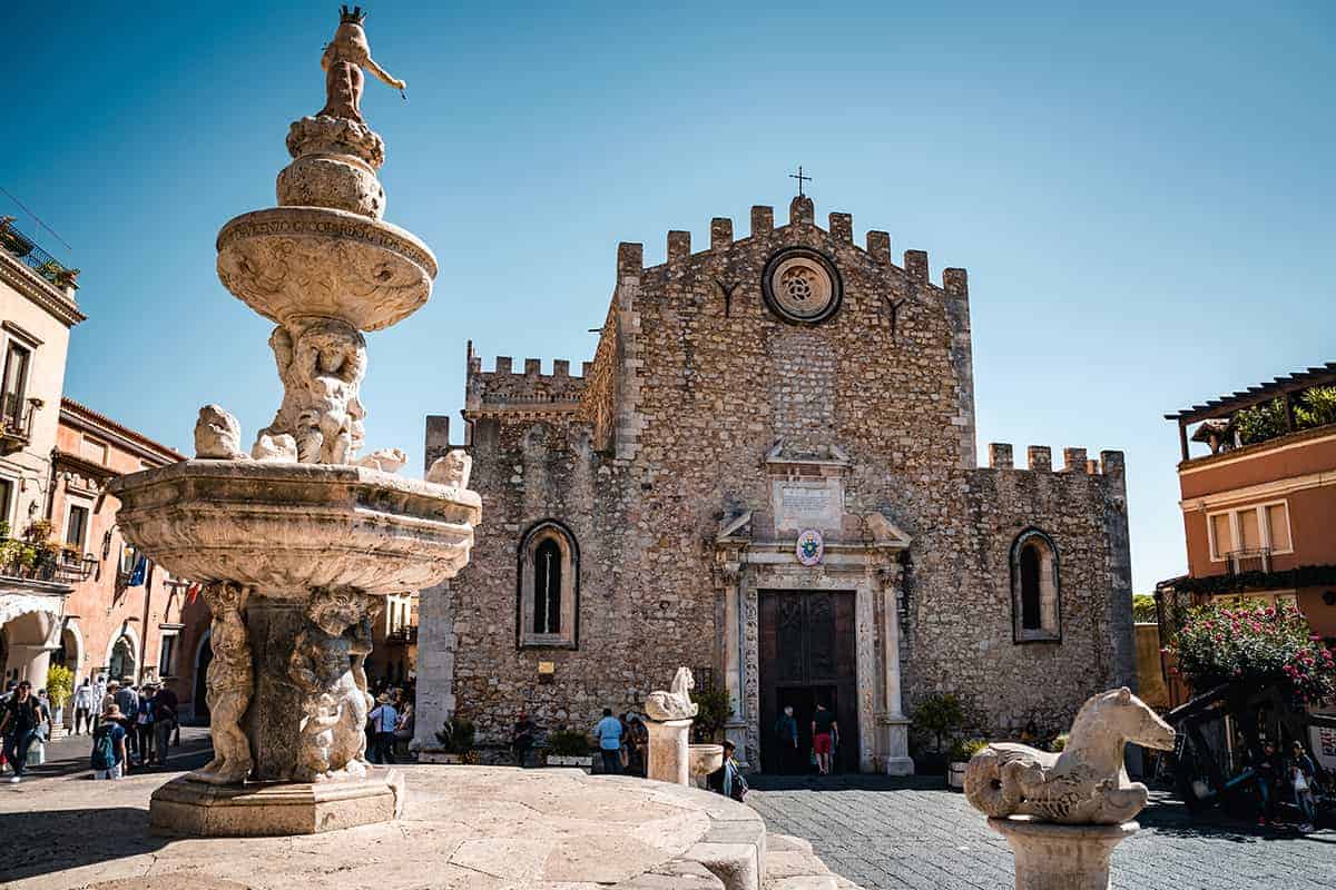 Taormina Cosa Vedere: Guida Viaggio Completa, Cosa Fare e Come si arriva