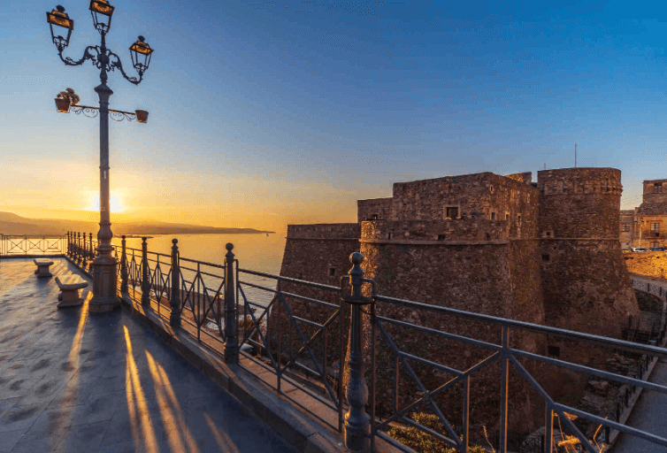 Pizzo Calabro: 10 cose da fare, Itinerario Viaggio e Consigli